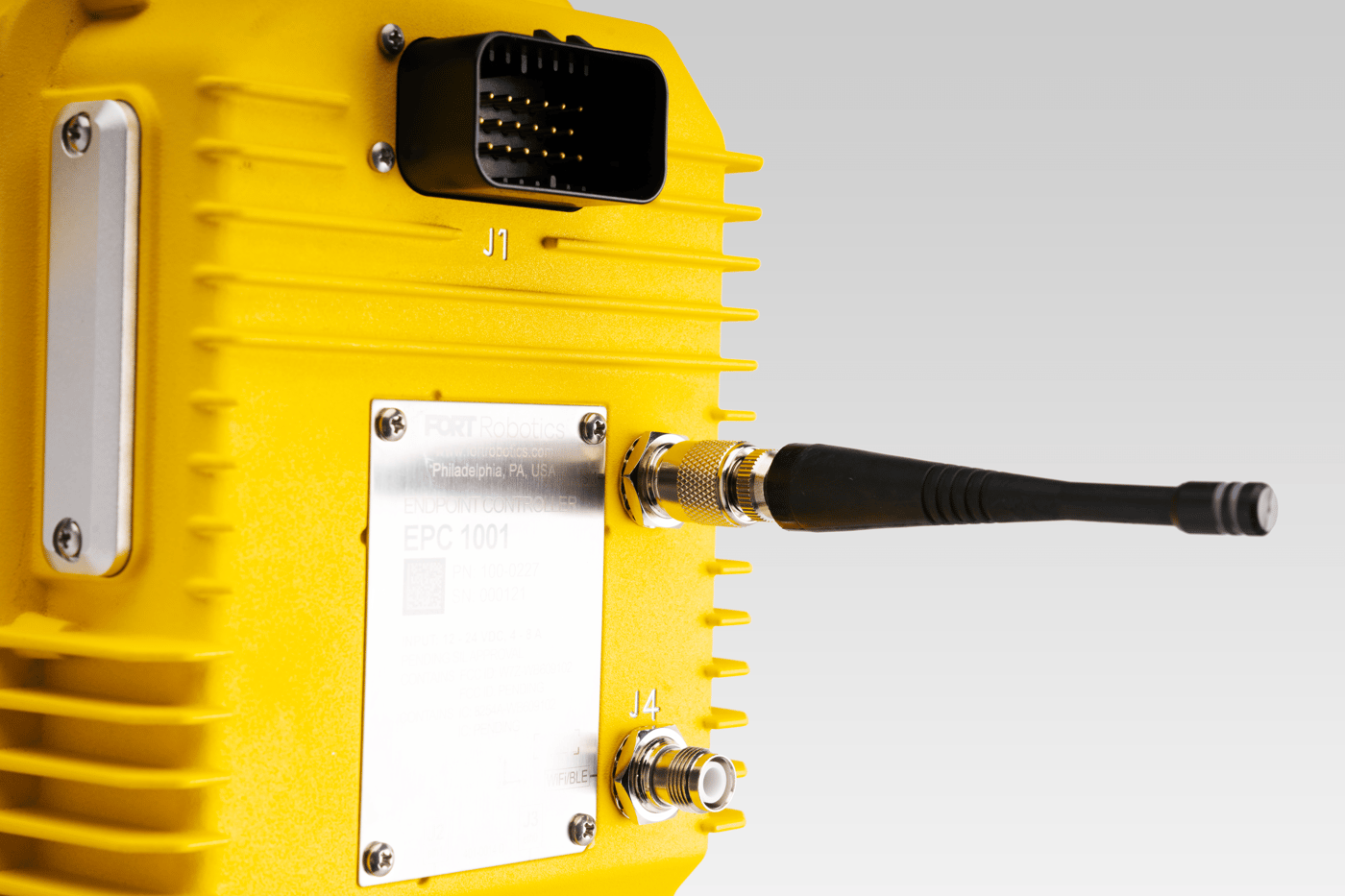 New Endpoint Controller: Global Safety Commands for Robots and Machines